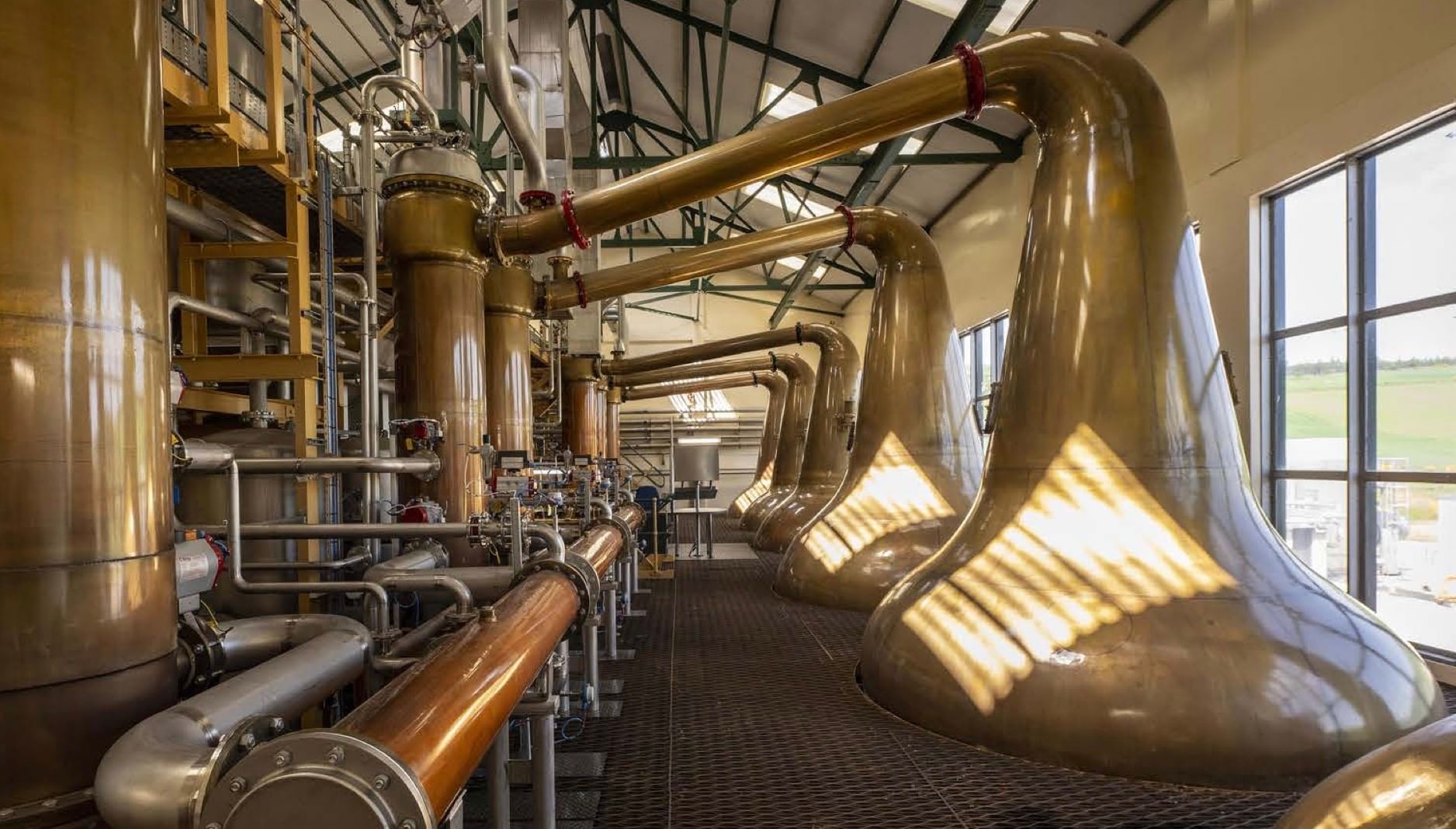 How heat pumps can turn wasted energy into low-carbon… | Canary Media