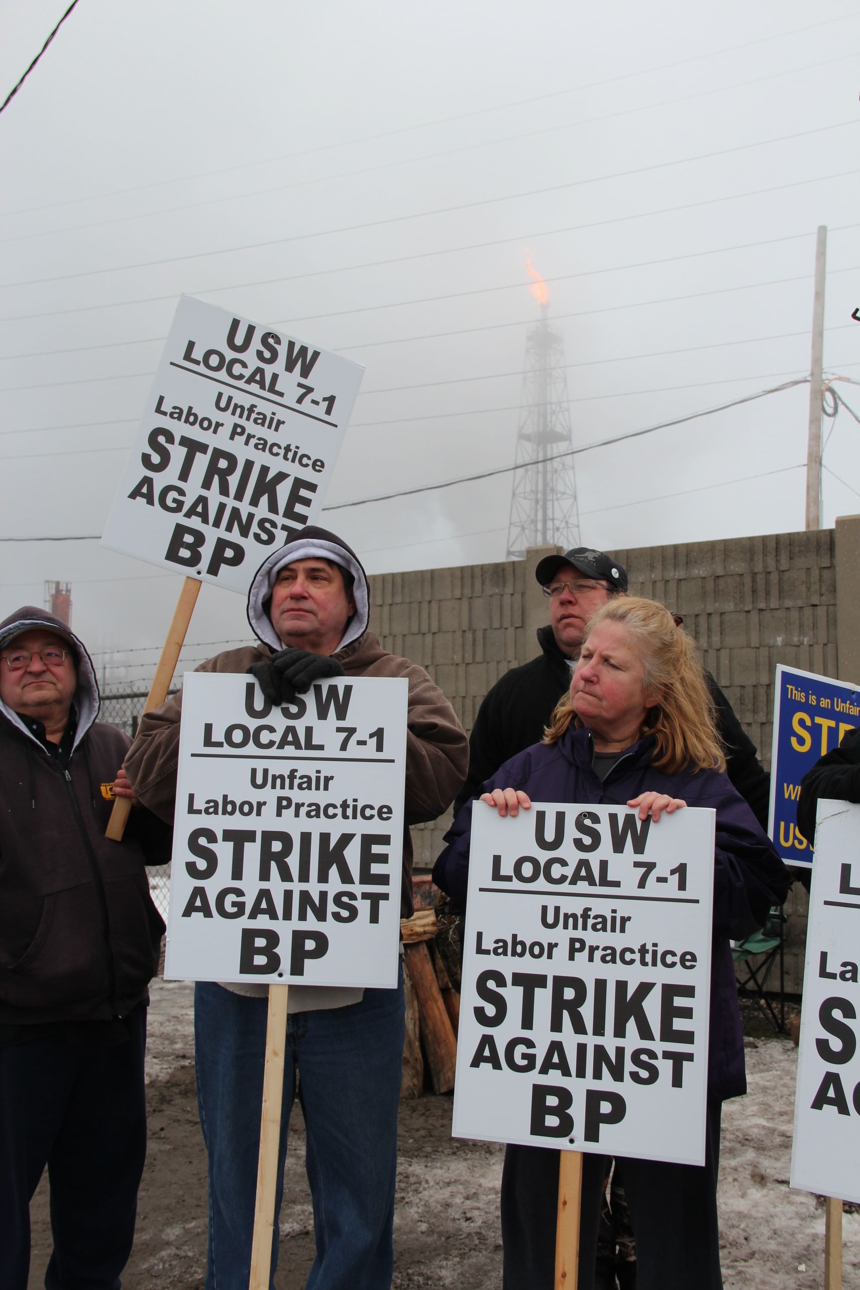 Indiana BP refinery workers join nationwide strike | Canary Media